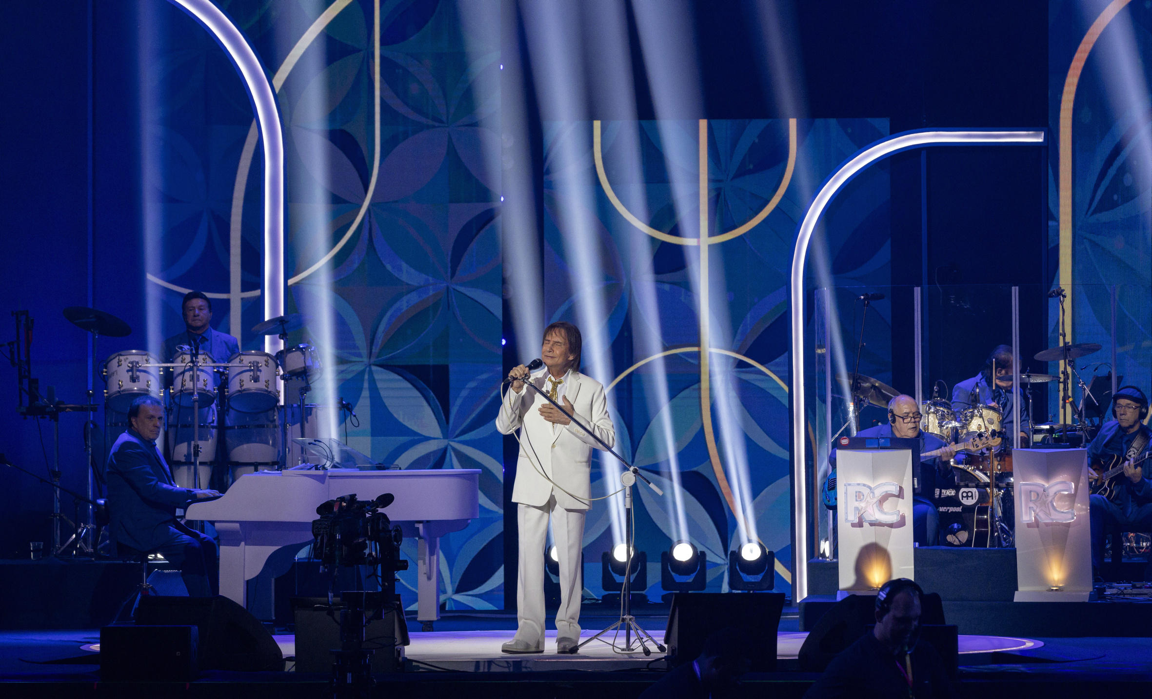 Especial Roberto Carlos: veja quem está no time de convidados - Rádio Itatiaia