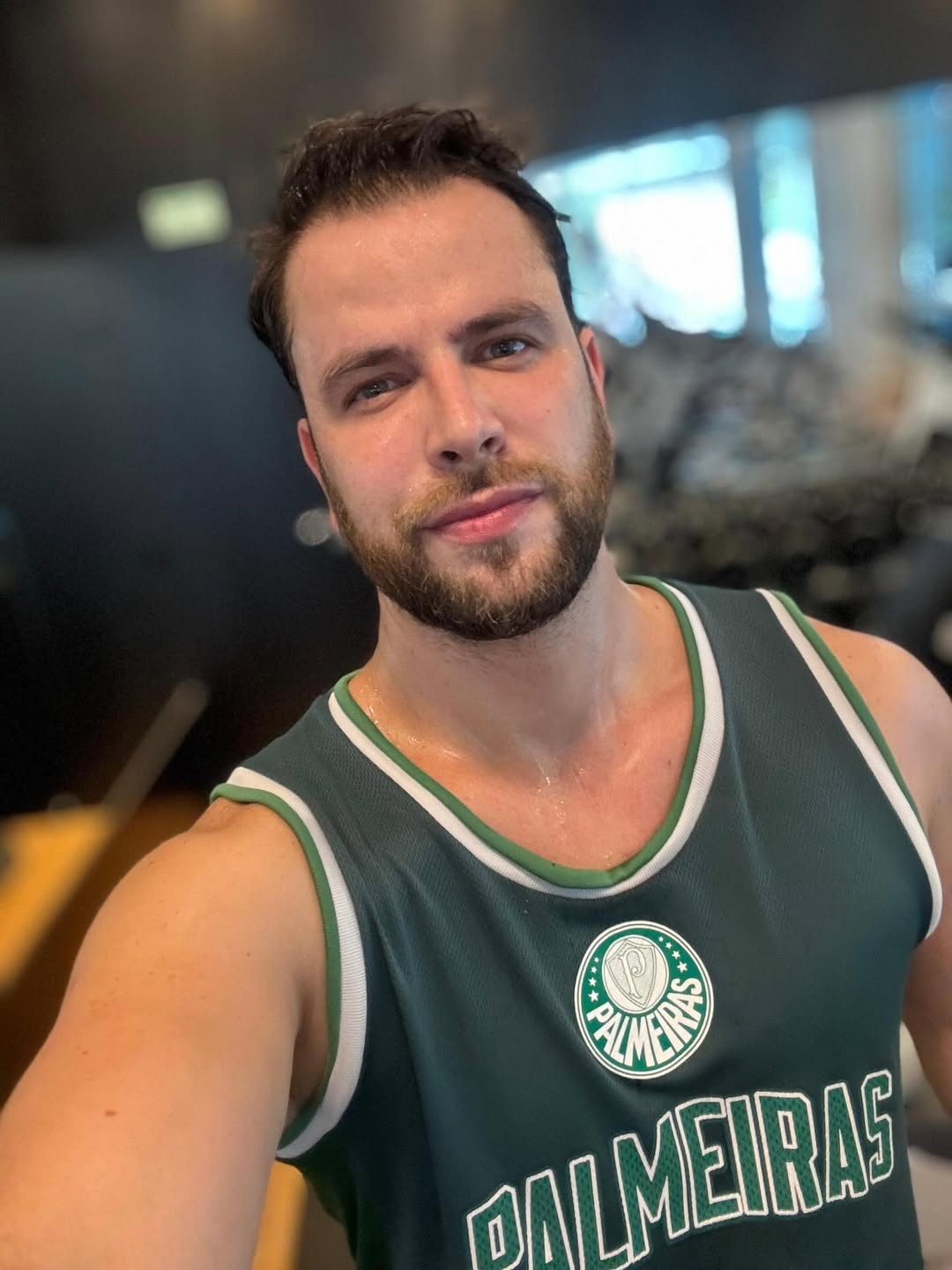 Após 'quebrar a Record', ex-BBB Gustavo Marsengo passa por mudança ...