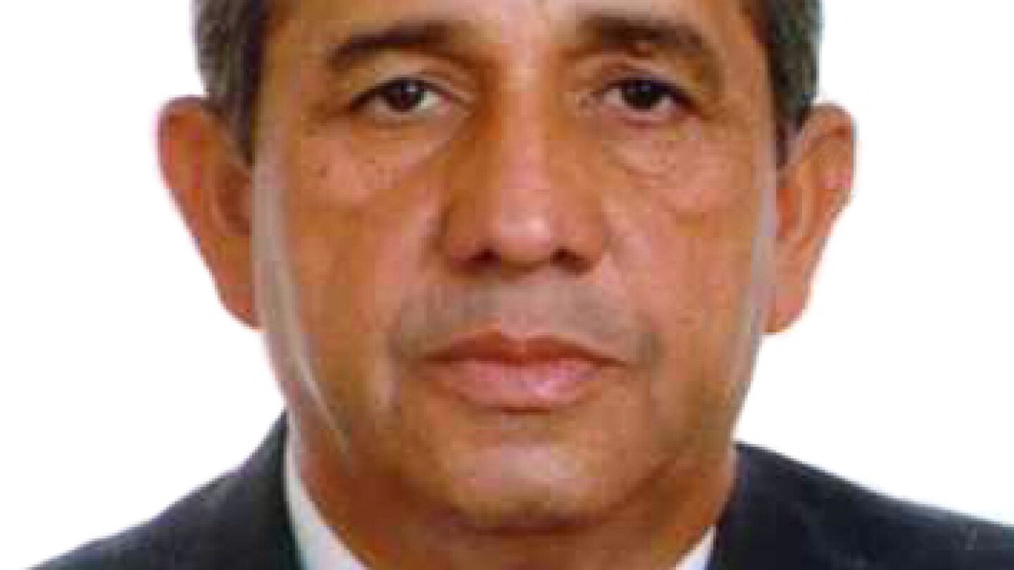 Ex-deputado Cleuber Carneiro morre aos 84 anos - Rádio Itatiaia Ex-deputado Cleuber Carneiro morre aos 84 anos - Rádio Itatiaia